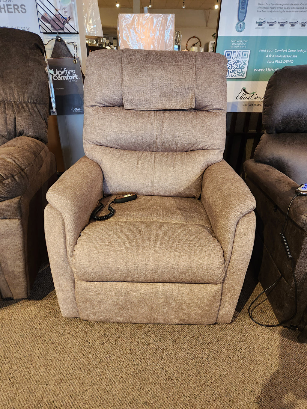 Elara Zone 1 Power Lift Chair by Golden – Conway Furniture