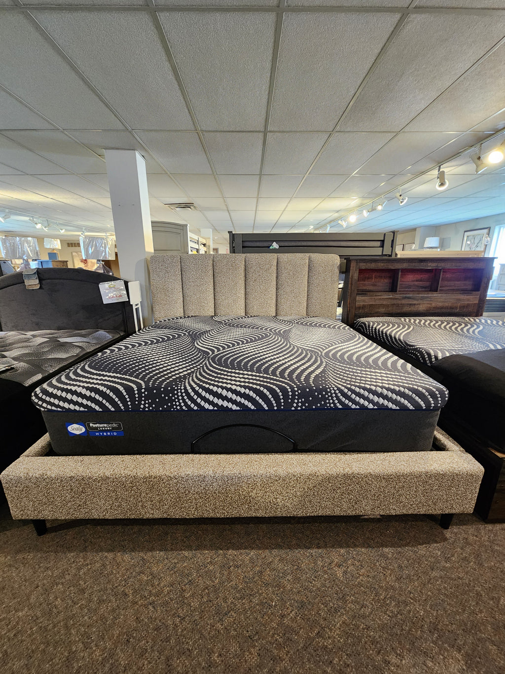 77140 Verttia Power-Adjustable King Upholstered Bed – Conway Furniture