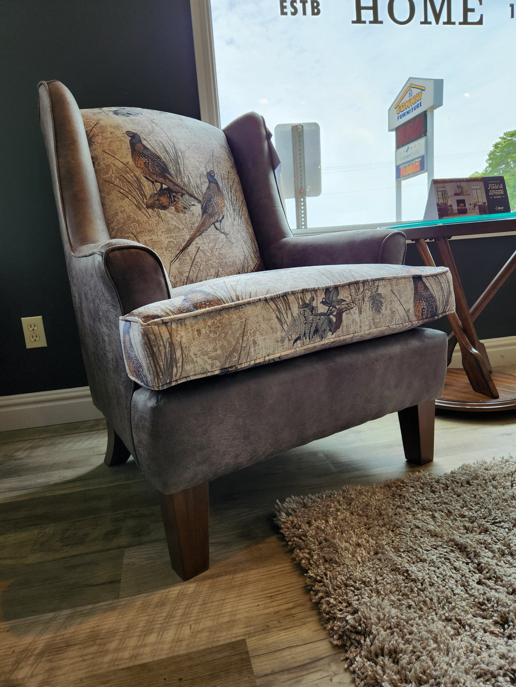 Field & Stream Andrea FS2 Wing Back Chair – Conway Furniture