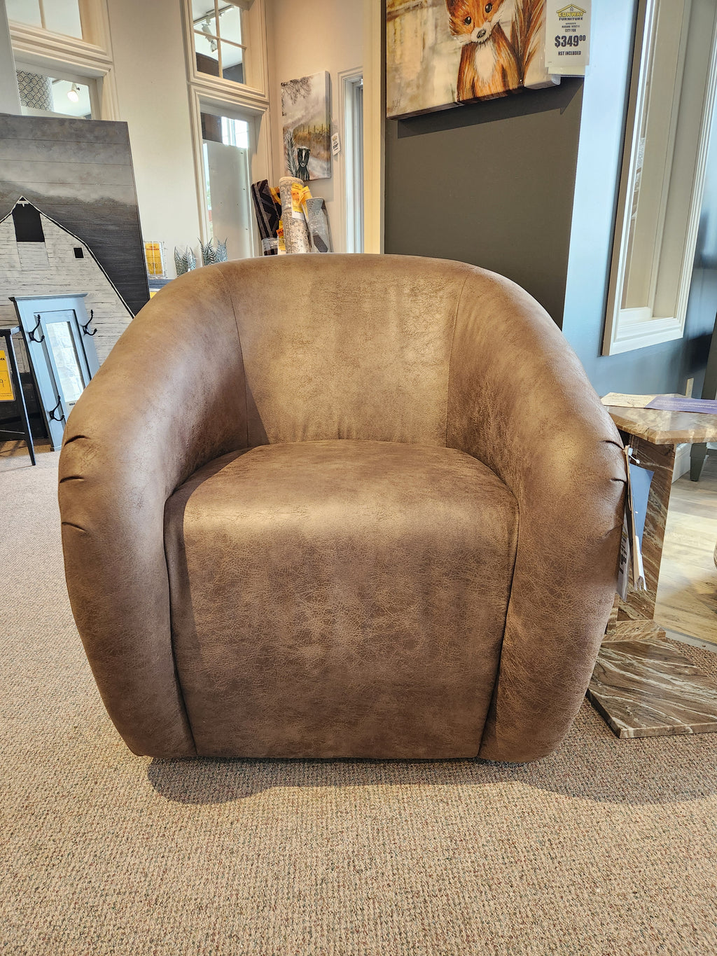 Field & Stream Airily Swivel Chair – Conway Furniture