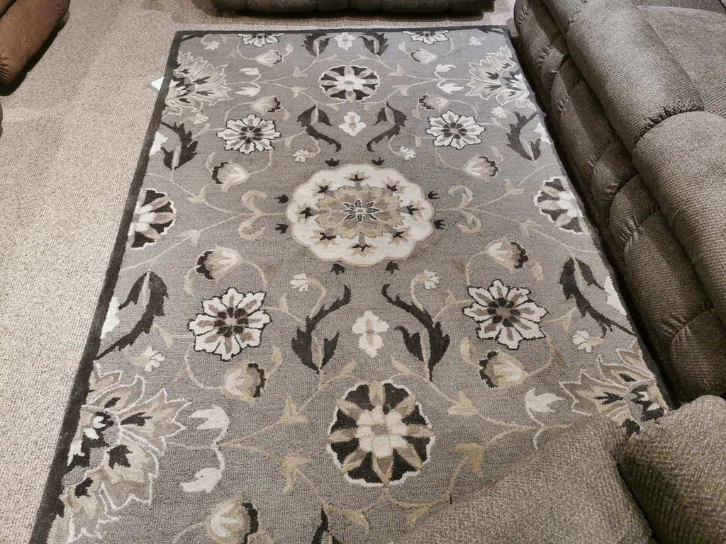 1449 Dark Gray Area Rug – Conway Furniture