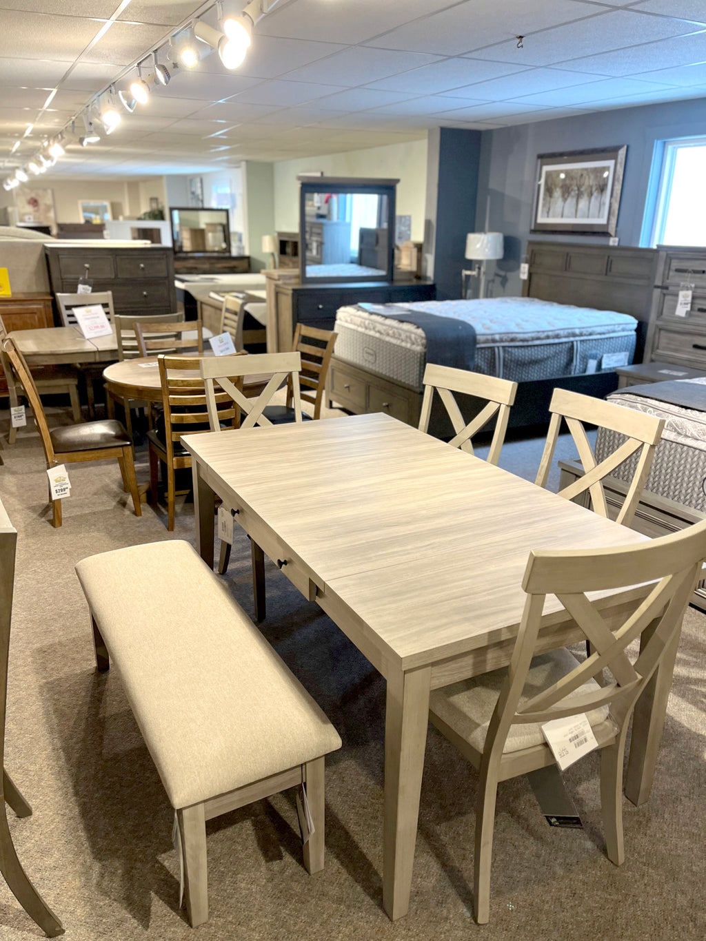 D291 Parellen Dining Set by Ashley | Conway Furniture